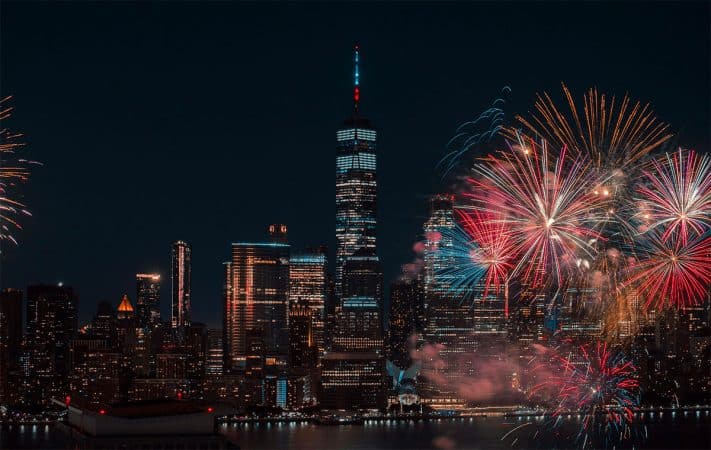 Feu d'artifice du 4 juillet à New York pour Independence Day